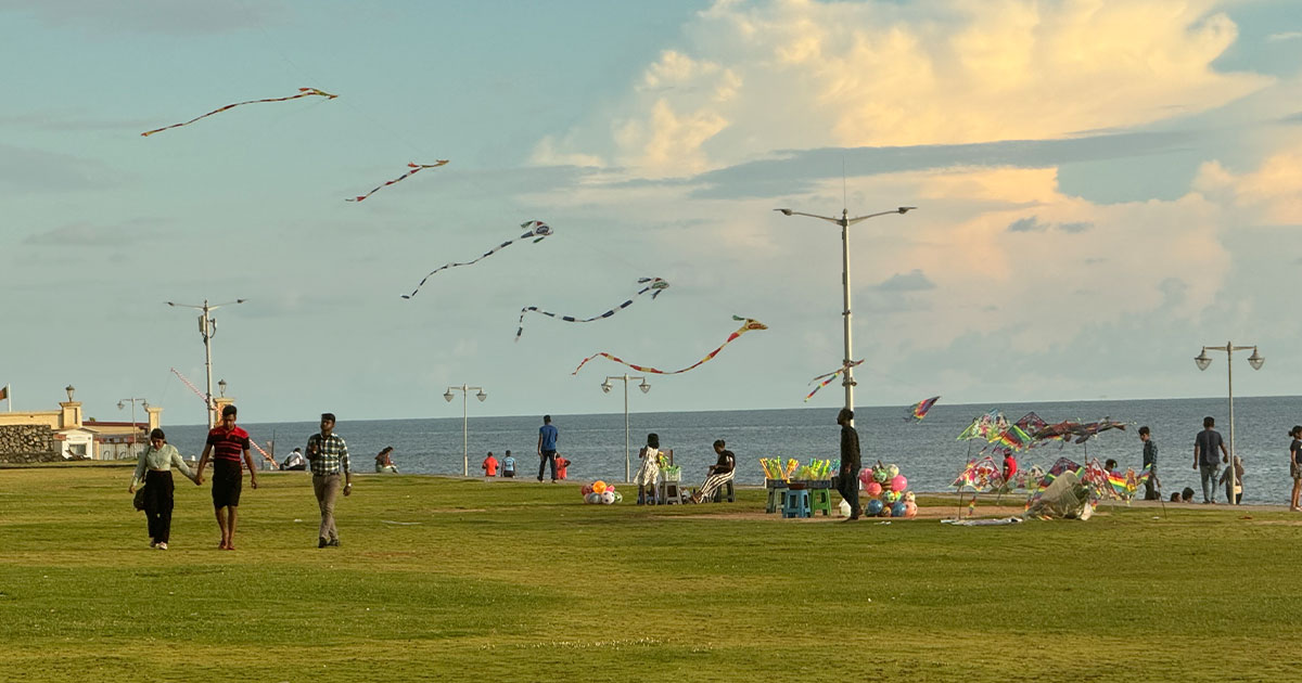 Galle Face Green | The Honeymoon Guide | Beach Park in Colombo