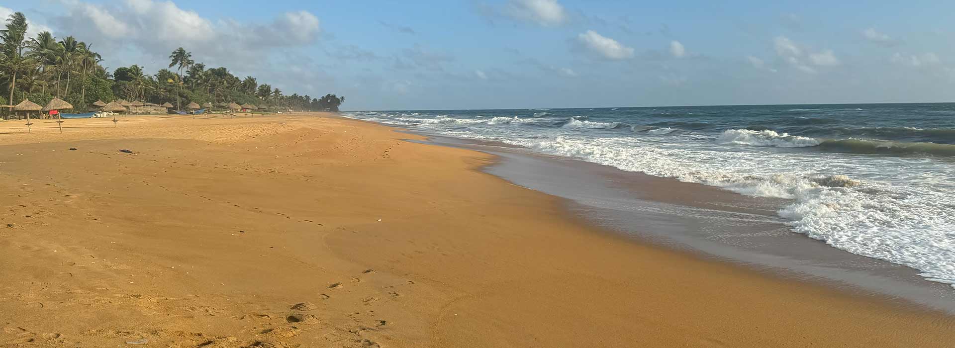 Mount Lavinia Beach | The Honeymoon Guide | Beach in Colombo