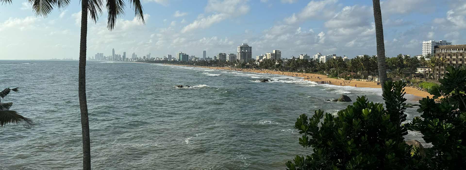 Mount Lavinia Beach | The Honeymoon Guide | Beach in Colombo