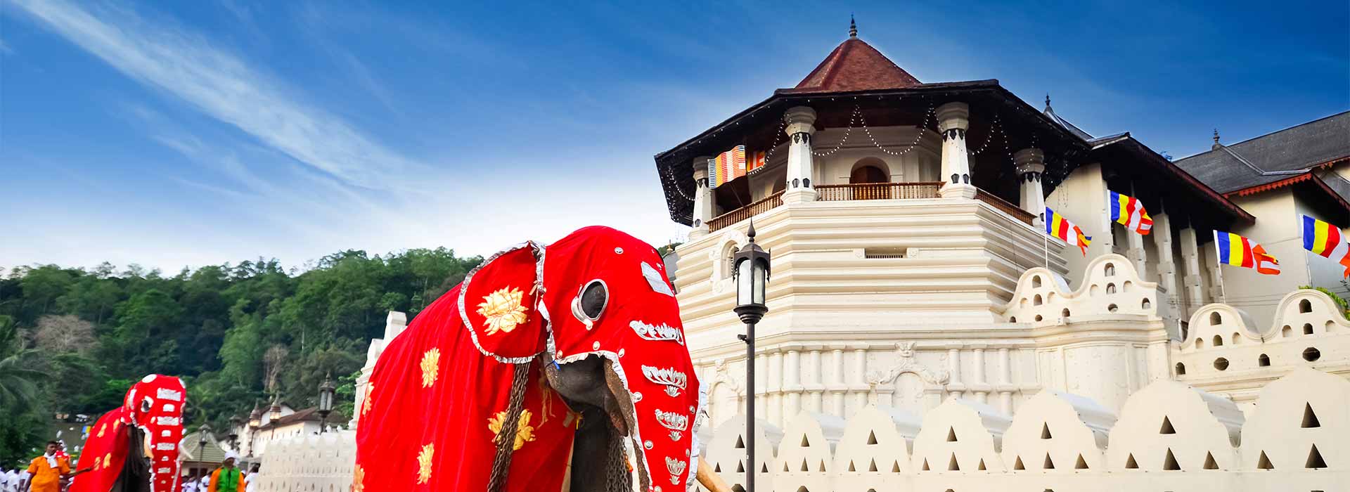 Sacred Temple | The Honeymoon Guide | Visiting the Temple of the Tooth