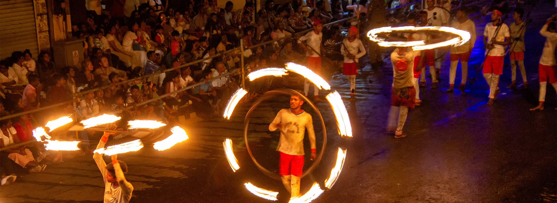 Experiences in Kandy | The Honeymoon Guide | Cultural Dance Show