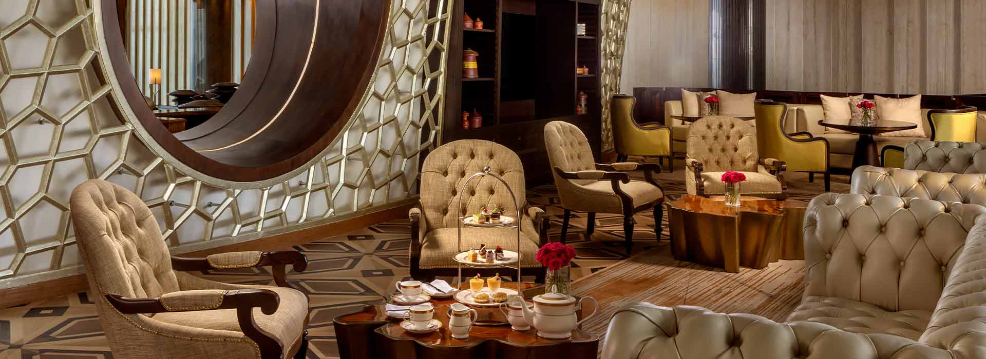 ITC Ratnadipa | The Honeymoon Guide | 5 Star Hotel in Colombo