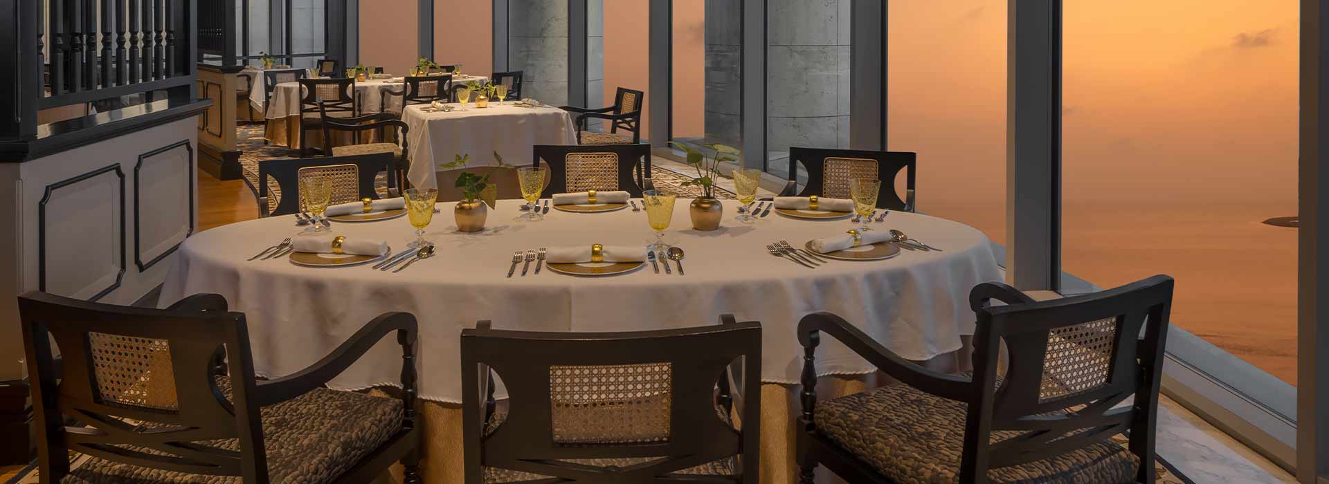 ITC Ratnadipa | The Honeymoon Guide | 5 Star Hotel in Colombo